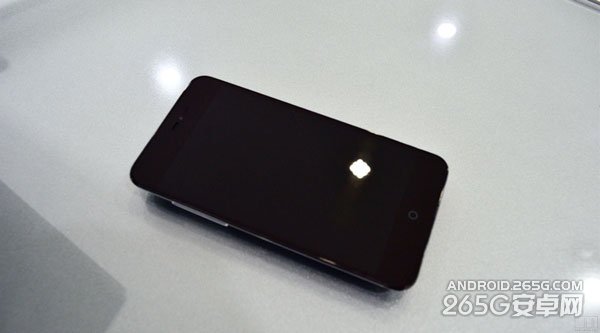 哪个更美?白色版魅族mx4 pro/三星note4/iPhone6 Plus的对比图赏_手机评测_手机学院_脚本之家